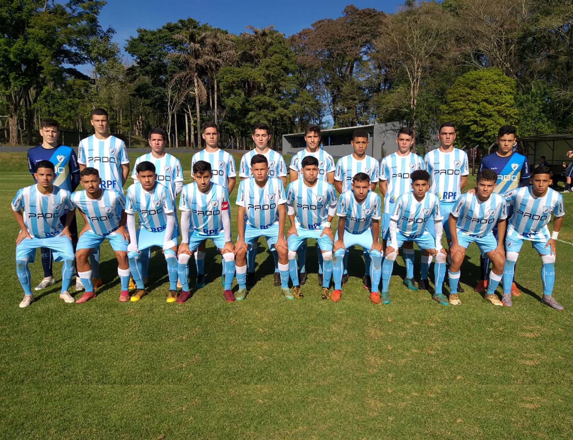 LEC sub-17 goleia a Portuguesa Londrinense no CT da SM Sports